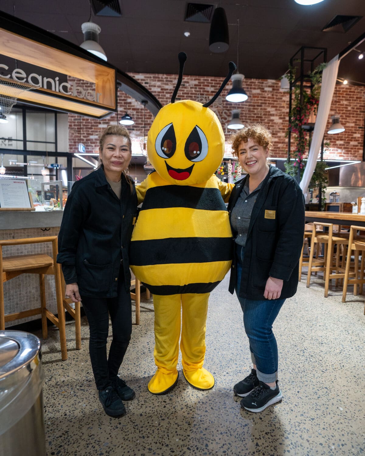 Fuzzy Bum Honey - Happy bees make the best honey